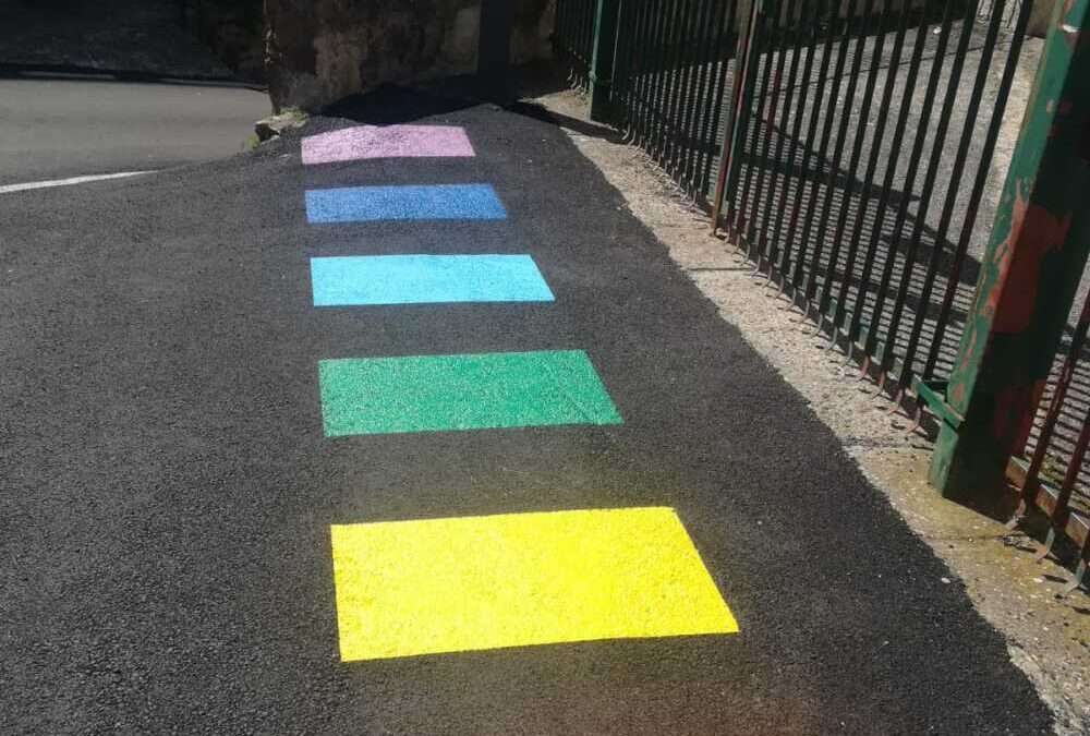 Strisce colorate a Tolfa, la sindaca replica al Pd: "Si tratta di un ...