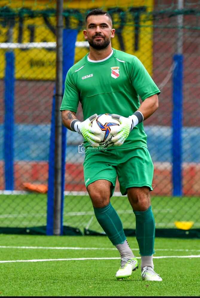 "Porte girevoli" a Tolfa: via Ciaccia, ecco De Clementi • Terzo Binario ...